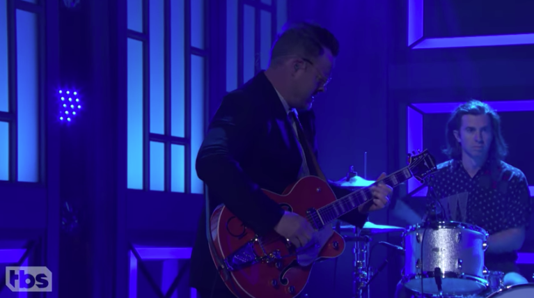 Watch as the Lone Bellow Owns the ‘Conan’ Stage – Gretsch Guitars Blog