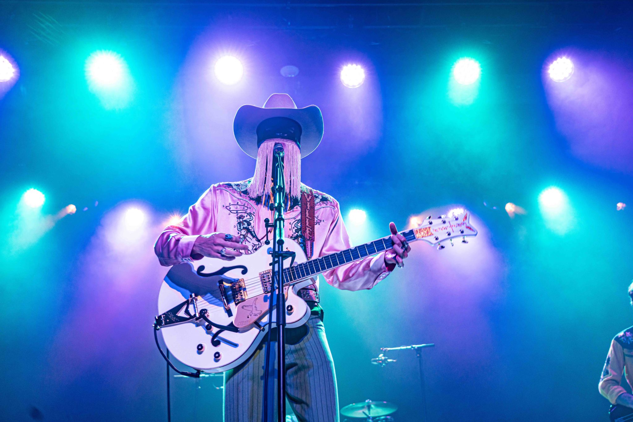 Orville Peck Drops New EP ‘Show Pony’ – Gretsch Guitars News